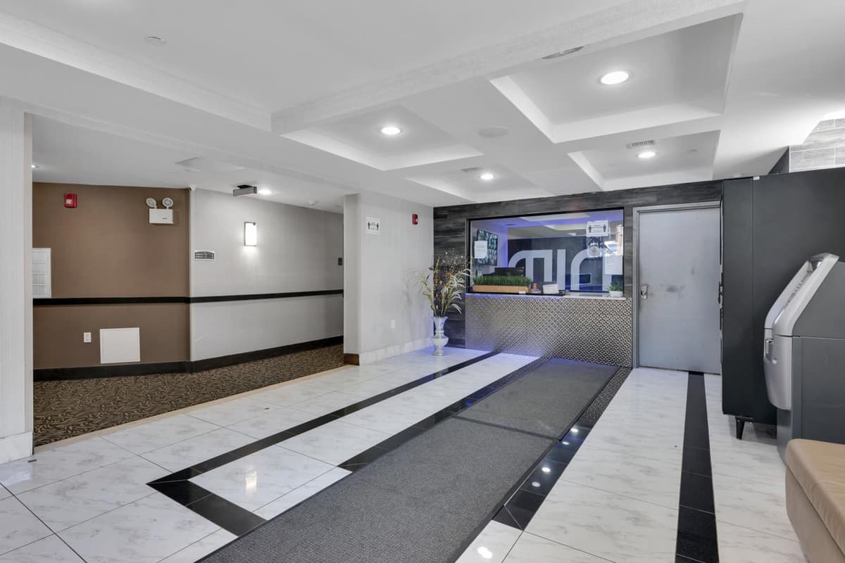 在 - Dayuse.com.hk位於Far Rockaway 的 Hotel Mint JFK Airport: 享受-60% 日間優惠