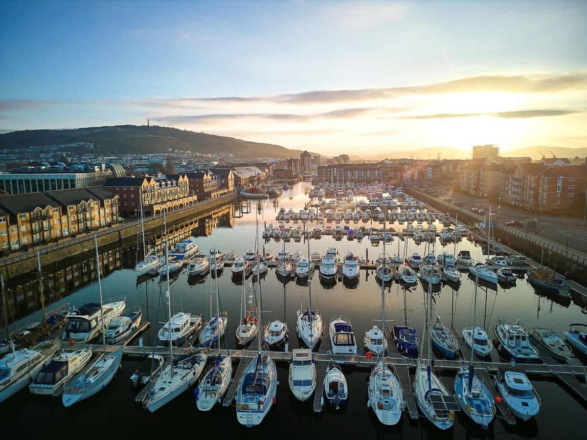 Llandarcy: 日間空閒奢侈酒店可在Dayuse預訂